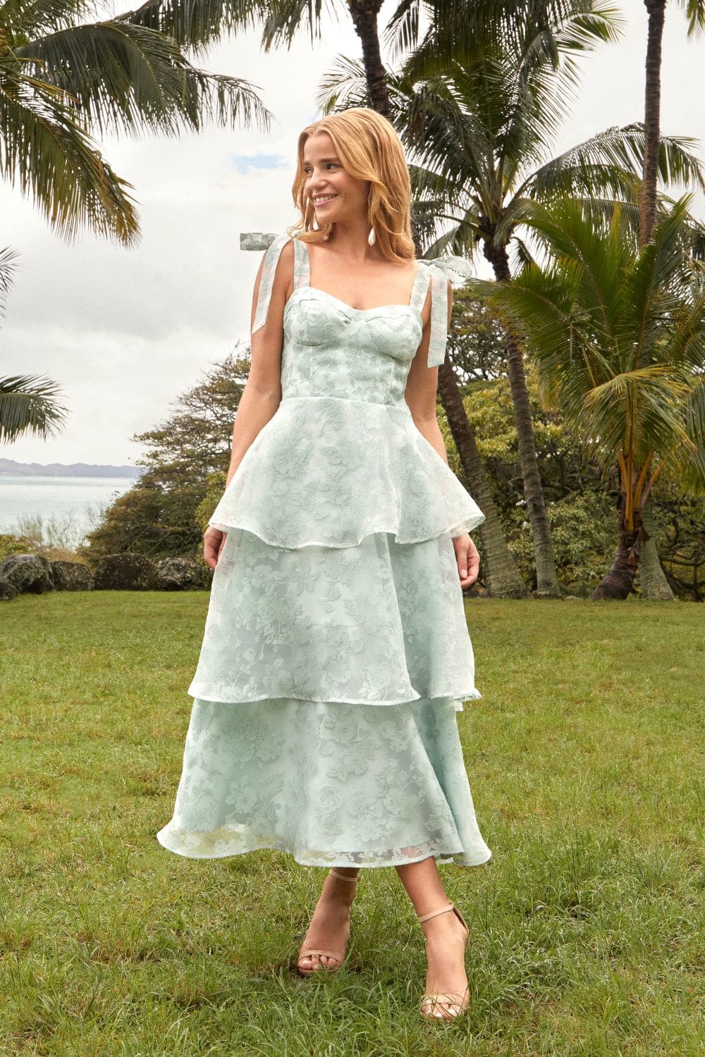 Códigos de Vestimenta en las Bodas: Una Guía para Invitados - CosasdeBoda